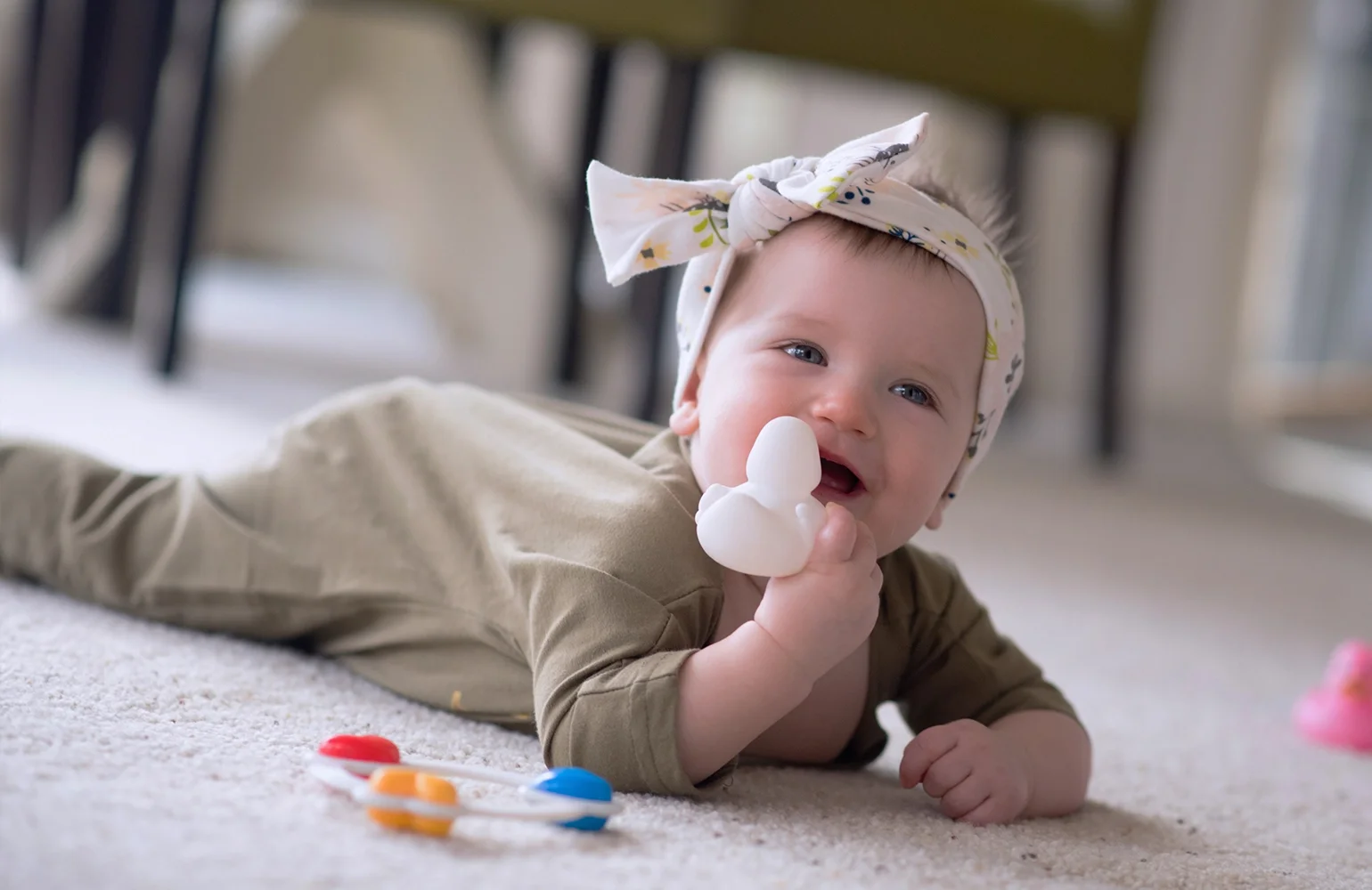 Zahnen bei Babys: Symptome, Hilfe & Tipps